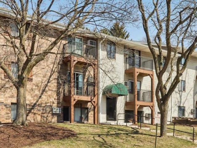 2 BR, 1.5 BA Apartment 1244 N 68th Street unit #100 Unit 52206, Milwaukee, WI 53213