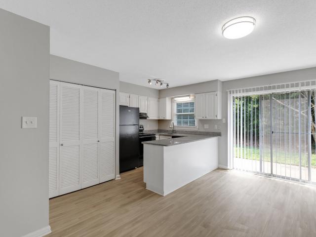 2 BR, 1.5 BA Apartment 1248 Donaldson Drive Unit 1244F, Cary, NC 27511