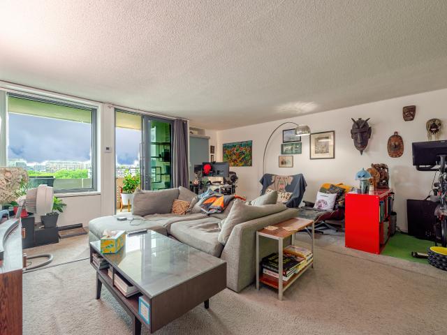 2 BR, 1.5 BA Apartment 1250 4th St SW, Washington, DC 20024