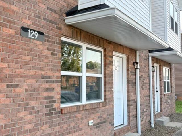 2 BR, 1.5 BA Apartment 129 Hillridge Ct, Unit C, Bowling Green, KY 42101