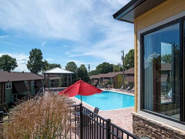 2 BR, 1.5 BA Apartment 121 Hazelwood Dr Unit 4, Hendersonville, TN 37075