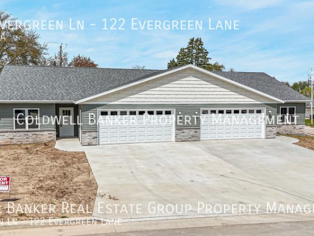 2 BR, 1.5 BA Apartment 122 Evergreen Ln, Chilton, WI 53014