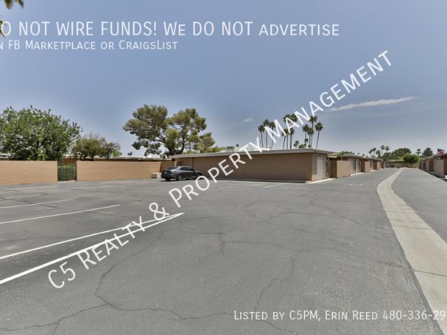 2 BR, 1.5 BA Apartment 13652 N 108th Dr, Sun City, AZ 85351