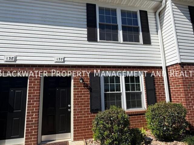 2 BR, 1.5 BA Apartment 137 Jefferson Ridge Road, Forest, VA 24551