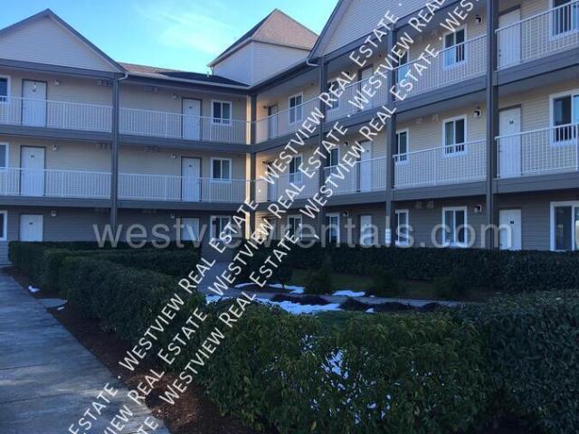 2 BR, 1.5 BA Apartment 139 Prince Ave, Bellingham, WA 98226