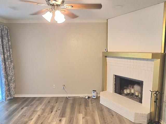 2 BR, 1.5 BA Apartment 1304 E Bayou Parkway 5 A, Unit 5A, Lafayette, LA 70508