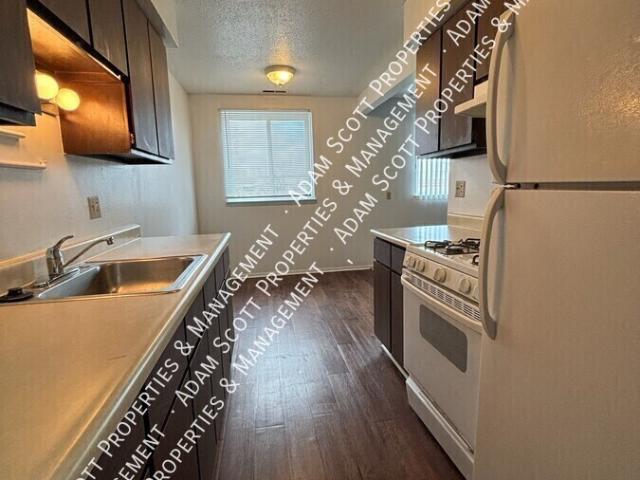 2 BR, 1.5 BA Apartment 1316 Southwestern Dr, Tecumseh, MI 49286