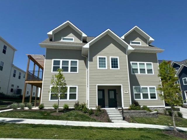2 BR, 1.5 BA Apartment 13178 Lincoln Rd Unit 101 Unit 10222 S 130th Court Unit 101 B1164 MEWS Single Family Home w/Balcony and 2 Car Attached Garage E9, La Vista, NE 68128