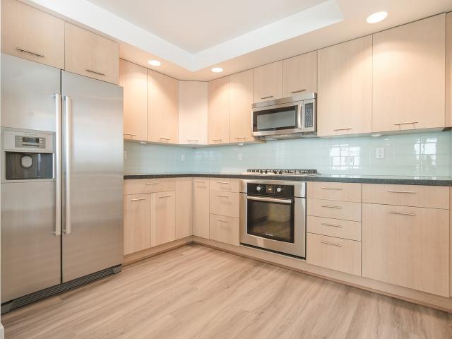 2 BR, 1.5 BA Apartment 1416 Boylston Avenue Unit 304, Seattle, WA 98122