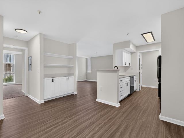 2 BR, 1.5 BA Apartment 141 Willowdale Drive Unit 302 44, Frederick, MD 21702