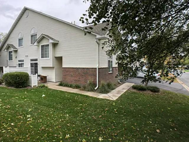 2 BR, 1.5 BA Apartment 15546 Garnet Way, Apple Valley, MN 55124
