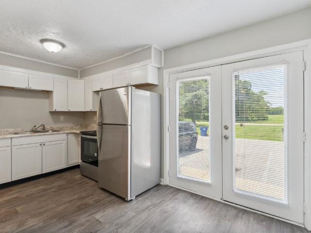 2 BR, 1.5 BA Apartment 151 A Hatcher Lane Unit 101 Building 5, Clarksville, TN 37043