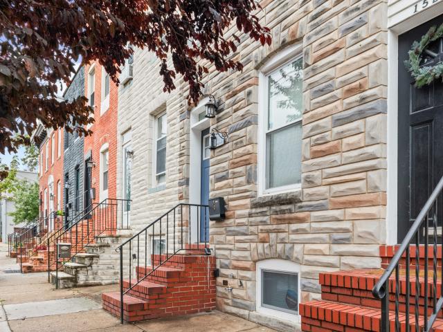 2 BR, 1.5 BA Apartment 1524 E Clement St, Baltimore, MD 21230