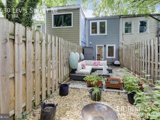 2 BR, 1.5 BA Apartment 1530 Levis Street NE, Washington, DC 20002