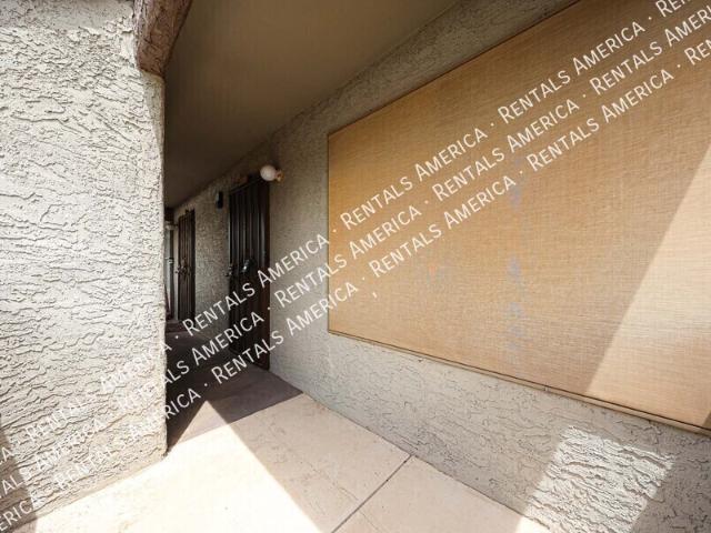 2 BR, 1.5 BA Apartment 1645 W Baseline Rd, Mesa, AZ 85202