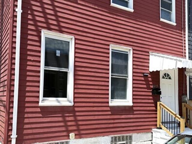 2 BR, 1.5 BA Apartment 1615 Manhattan St, Pittsburgh, PA 15233