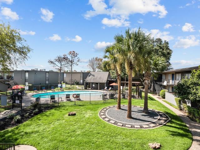 2 BR, 1.5 BA Apartment 16202 El Camino Real Unit 3105, Houston, TX 77062