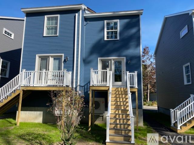 2 BR, 1.5 BA Apartment 16 Village Wy, Unit 16, Kennebunk, ME 04043