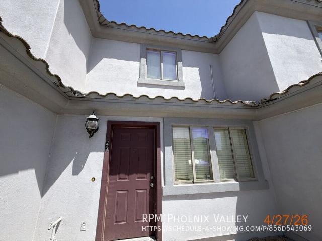 2 BR, 1.5 BA Apartment 17402 N 19th Ave, Phoenix, AZ 85023