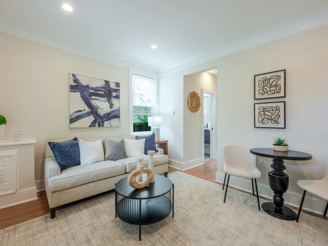 2 BR, 1.5 BA Apartment 1742 L St NE, Washington, DC 20002
