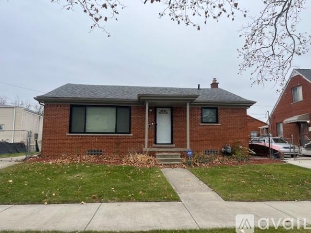 2 BR, 1.5 BA Apartment 175 Ashland Street, Detroit, MI 48215