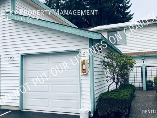 2 BR, 1.5 BA Apartment 1733 SW 318th Pl, Federal Way, WA 98003