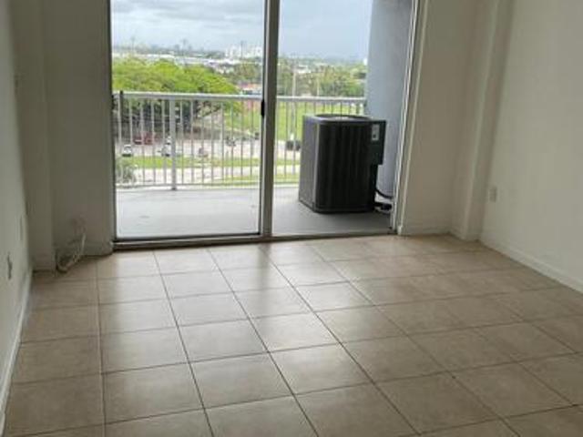2 BR, 1.5 BA Apartment 1800 Northwest 24th Avenue, Unit 915, Miami, FL 33125