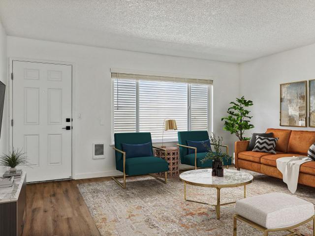 2 BR, 1.5 BA Apartment 19605 Southwest Boones Ferry Road Unit 40, Tualatin, OR 97062