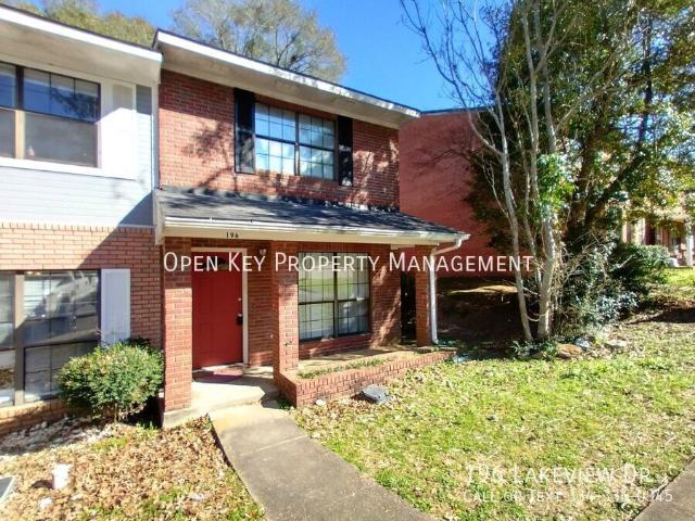2 BR, 1.5 BA Apartment 196 Lakeview Dr, Daleville, AL 36322