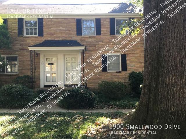 2 BR, 1.5 BA Apartment 1900 Smallwood Drive, Raleigh, NC 27605