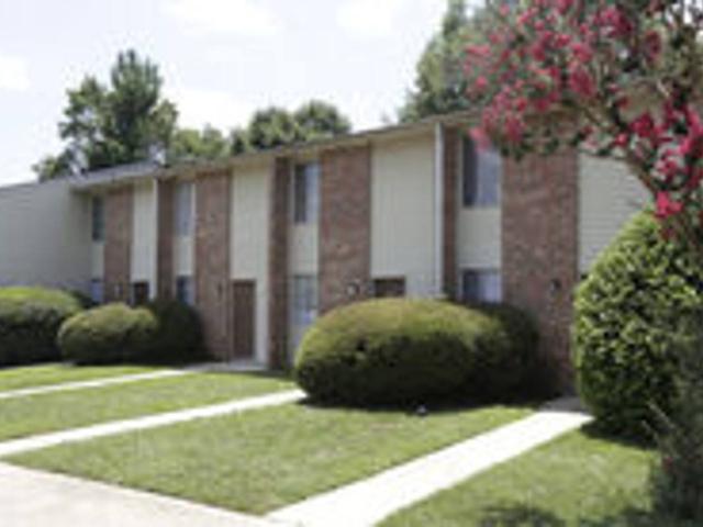 2 BR, 1.5 BA Apartment 200 Saluda River Rd Unit 9G, Columbia, SC 29210