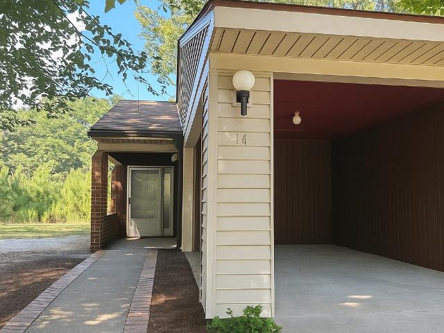 2 BR, 1.5 BA Apartment 200 Santree Dr, Williamston, NC 27892
