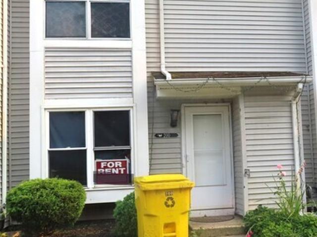 2 BR, 1.5 BA Apartment 200 Woodlake Manor Drive, Unit 200, Lakewood, NJ 08701