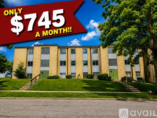 2 BR, 1.5 BA Apartment 2034 Catalpa Dr, Unit E, Dayton, OH 45406