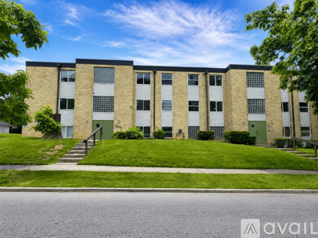 2 BR, 1.5 BA Apartment 2036 Catalpa Dr, Unit B, Dayton, OH 45406
