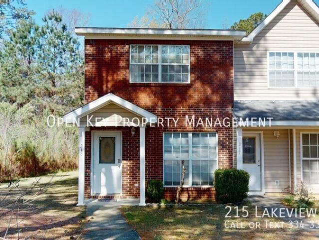 2 BR, 1.5 BA Apartment 215 Lakeview Drive, Daleville, AL 36322