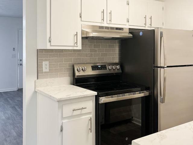2 BR, 1.5 BA Apartment 2102 E Park Ave Unit 1 2138, Tallahassee, FL 32301