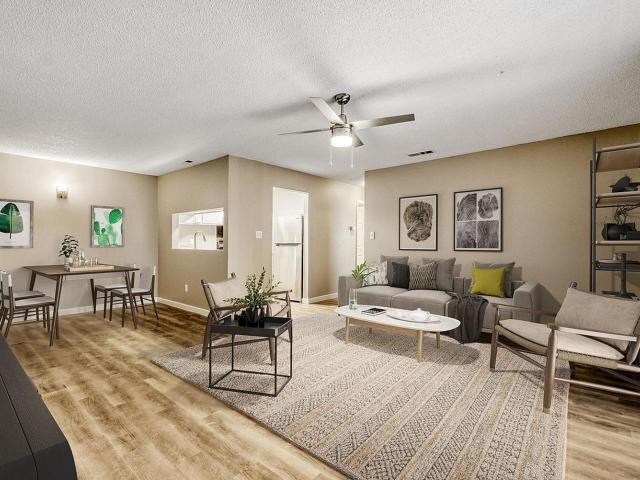 2 BR, 1.5 BA Apartment 2109 Arrowcreek Dr Unit 101, Charlotte, NC 28273