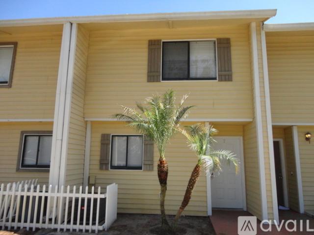 2 BR, 1.5 BA Apartment 22630 Gage Loop, Unit 7, Land O' Lakes, FL 34639