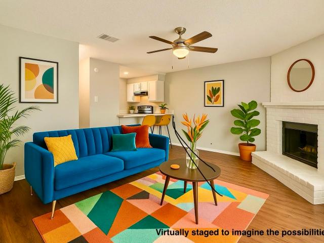 2 BR, 1.5 BA Apartment 238 S Las Vegas Trail, Unit 108 C, Fort Worth, TX 76108