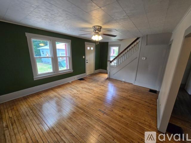 2 BR, 1.5 BA Apartment 23 Grafius St, Williamsport, PA 17701