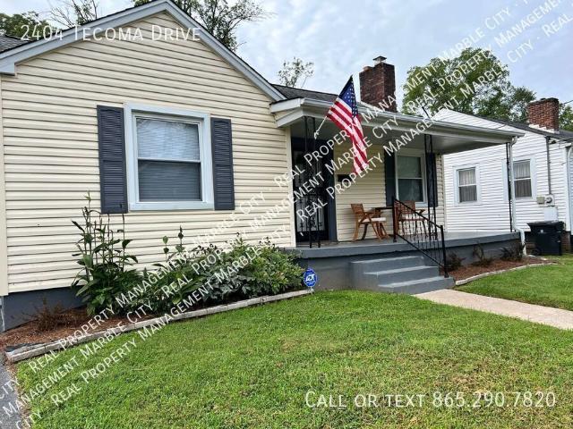 2 BR, 1.5 BA Apartment 2404 Tecoma Drive, Knoxville, TN 37917