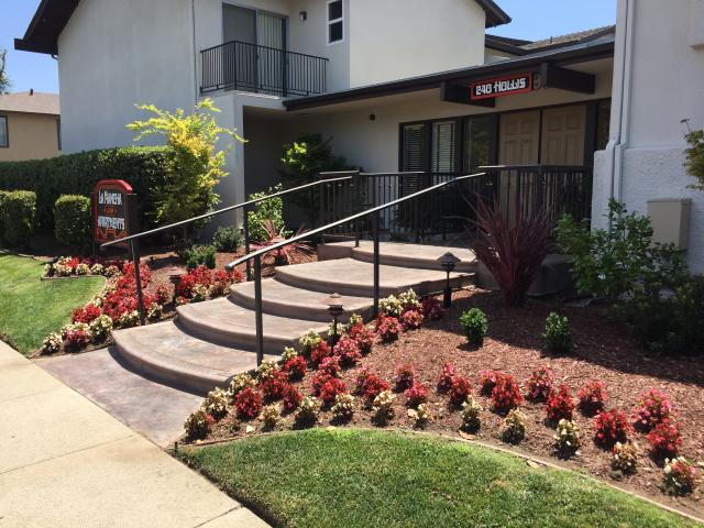 2 BR, 1.5 BA Apartment 240 Hollis Avenue, Campbell, CA 95008