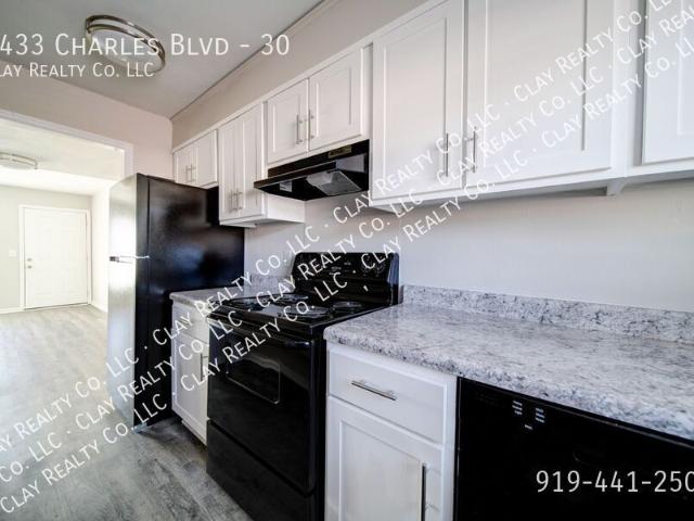 2 BR, 1.5 BA Apartment 2433 Charles Blvd, Greenville, NC 27858