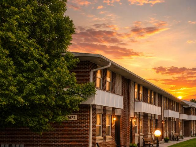 2 BR, 1.5 BA Apartment 2661 Depew St, Edgewater, CO 80214