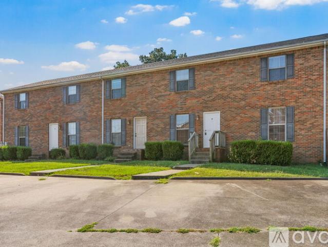 2 BR, 1.5 BA Apartment 260 Winters Ct, Unit A, Clarksville, TN 37043