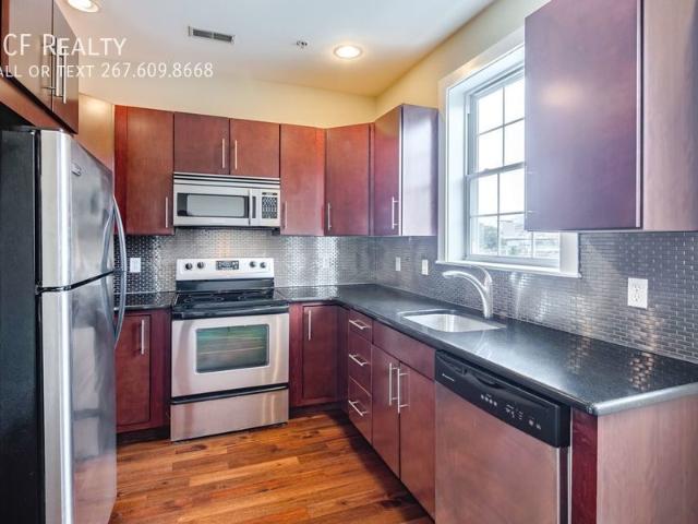 2 BR, 1.5 BA Apartment 2633 Catharine Street, Philadelphia, PA 19146