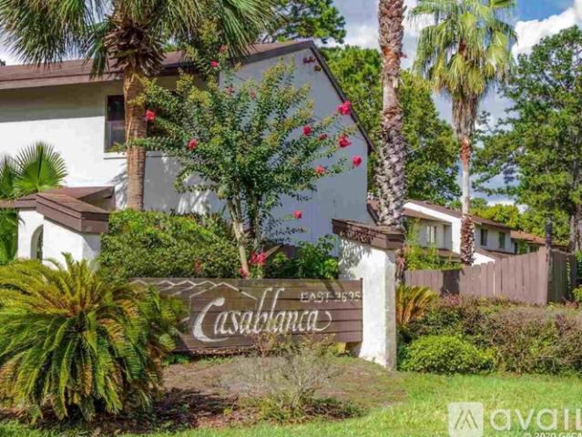 2 BR, 1.5 BA Apartment 2635 Southwest 35th Place, Unit 904, Gainesville, FL 32608