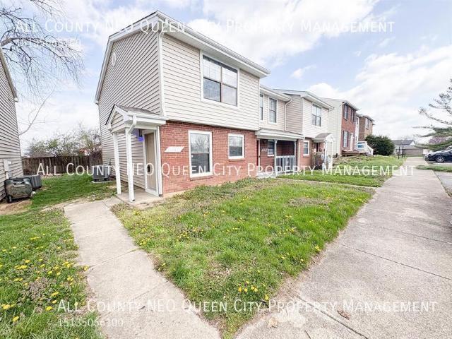 2 BR, 1.5 BA Apartment 2745 Brookshire Ln Miamisburg, OH 45342