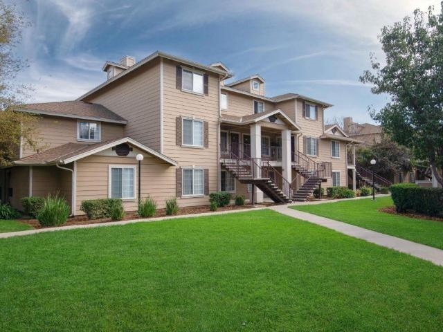 2 BR, 1.5 BA Apartment 2941 Lowell Avenue Unit 044, Tracy, CA 95376